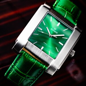 Man Square Watch in Stainless Steel With Green Dial - Tank Quartz Retro ...