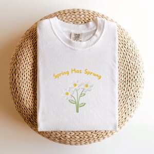 Comfort Colors Embroidered T-shirt, Floral Embroidered Shirt, Spring ...