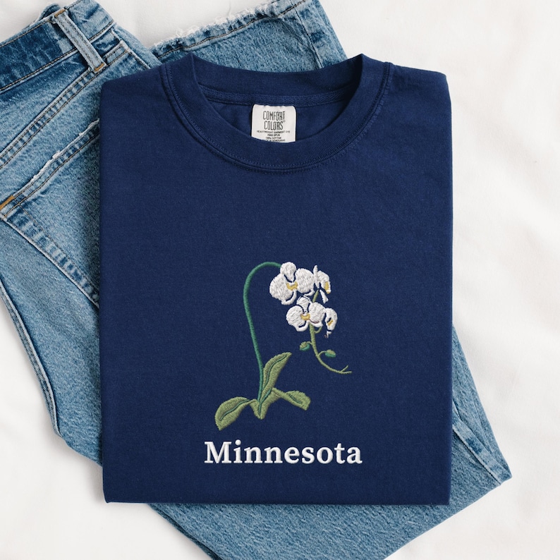 Embroidered Minnesota State Flower T-shirt, Custom Lady's Slipper ...
