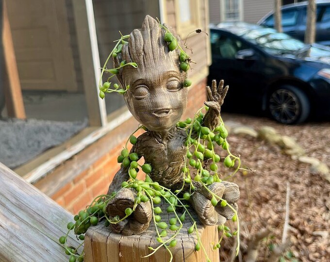 Baby Groot Planter for Succulent, Flower, or Plants. Guardians of the ...