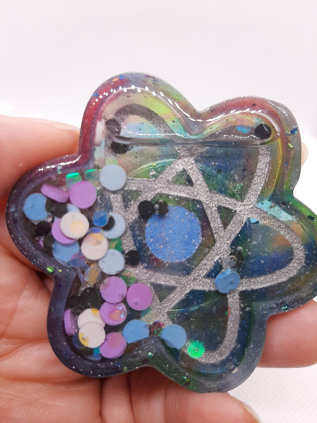 Awesome Atom Shaker Magnet: Resin Art Handmade Unique Science Atom Cool ...