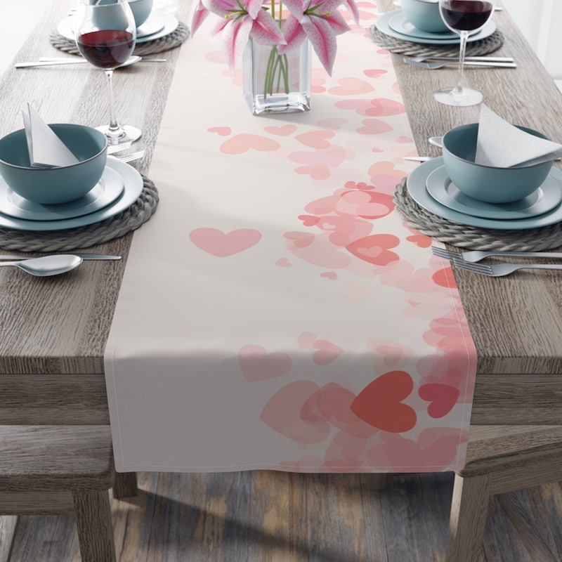Valentines Day Table Runner - Etsy