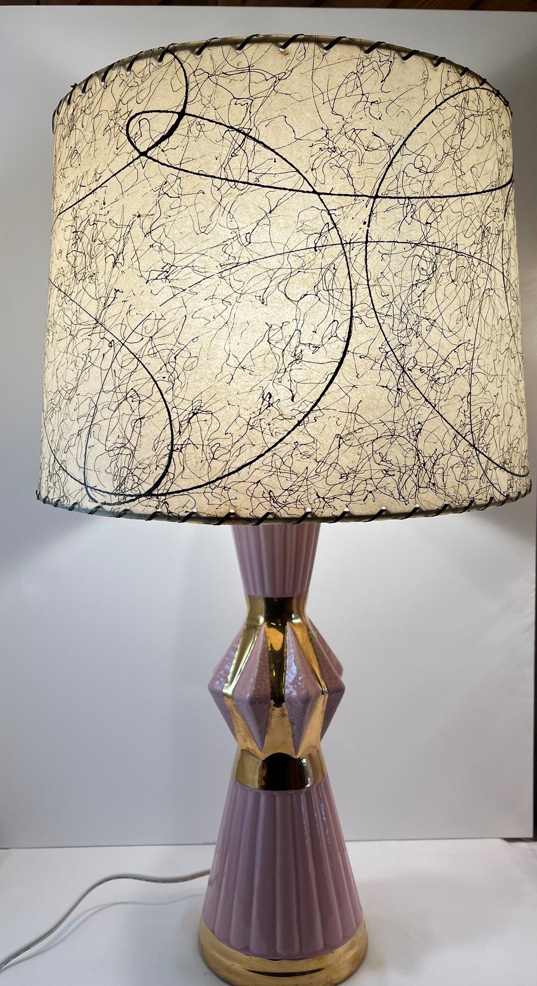 Vintage Pink and Gold Lamp - Etsy