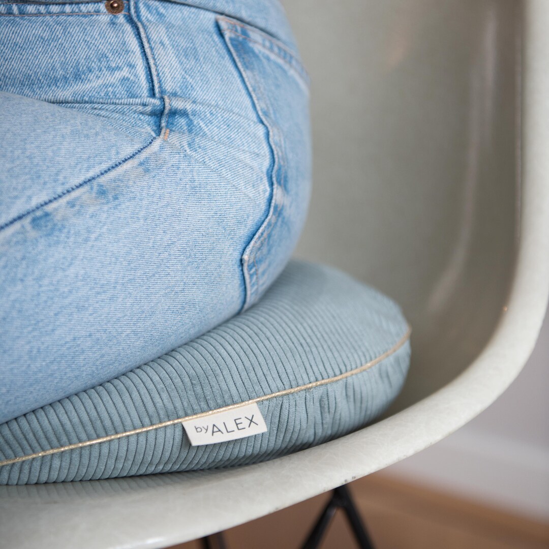 WOBBLE CUSHION With COVER - Balance - Stability Cushion - Rib Blue ...