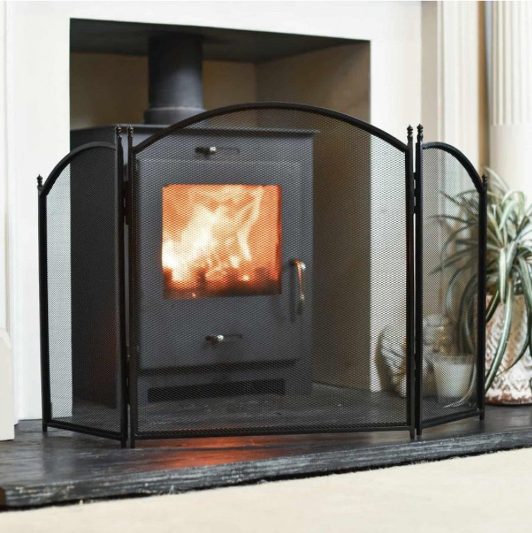 Black Iron Three Fold Black Fire Guard/ Simplistic Safety Fire Guards ...
