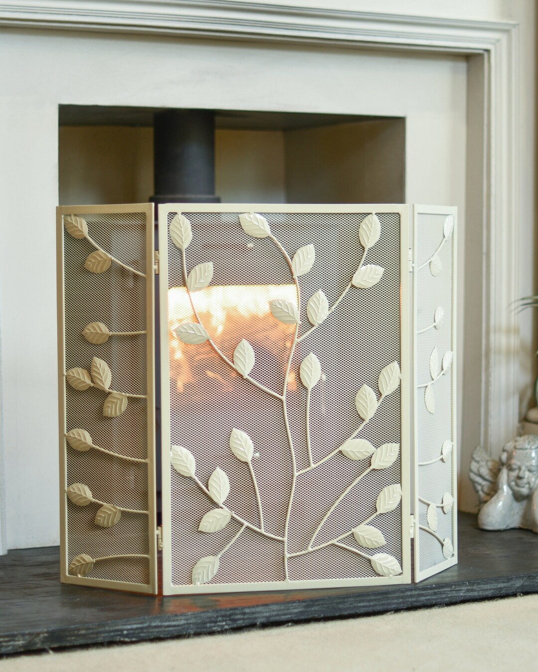 Cream Leaf Three Fold Fire Guard/tree, Leaf Design, Decorative ...
