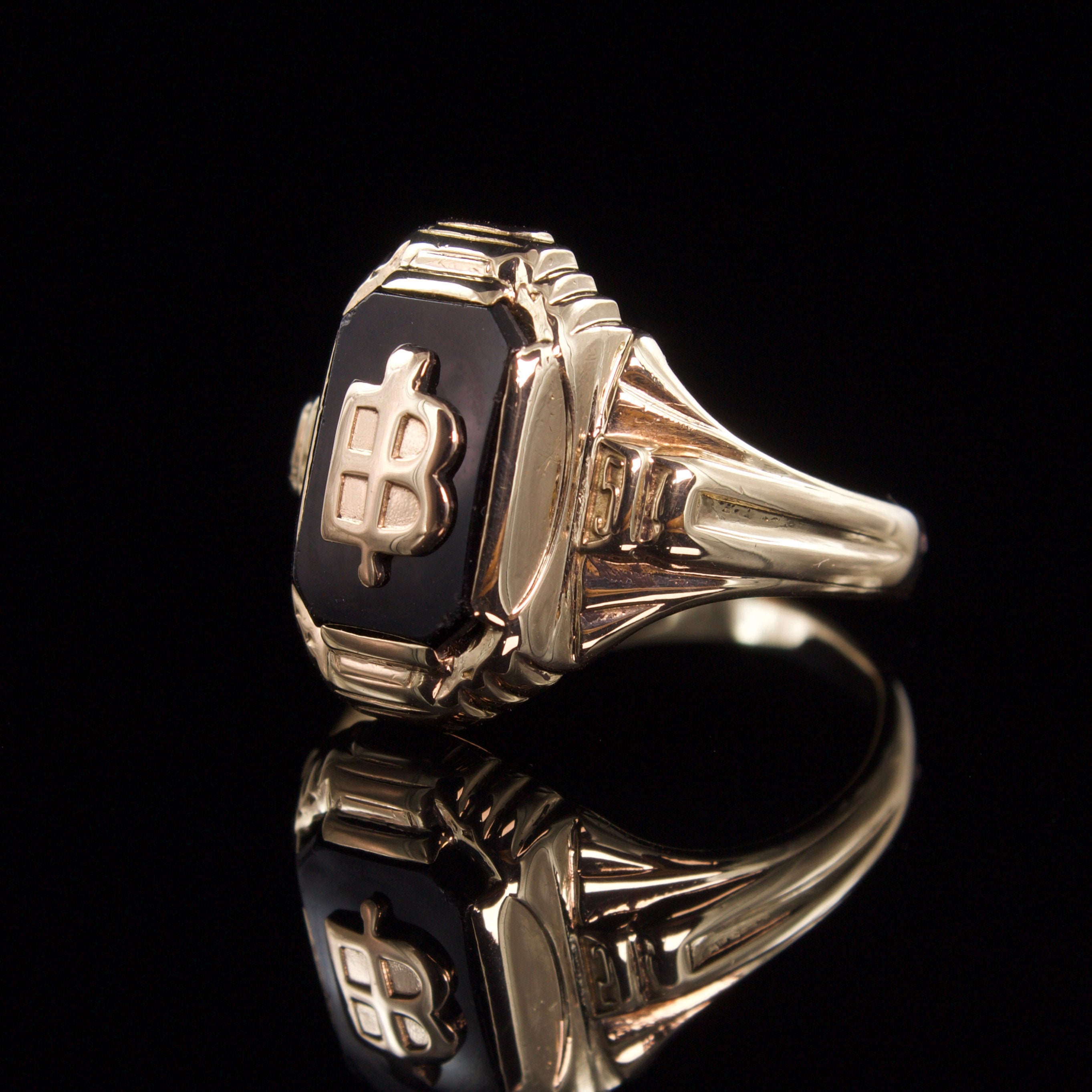 Size 8.25 Solid 10k Gold Letter B Signet Ring - Etsy