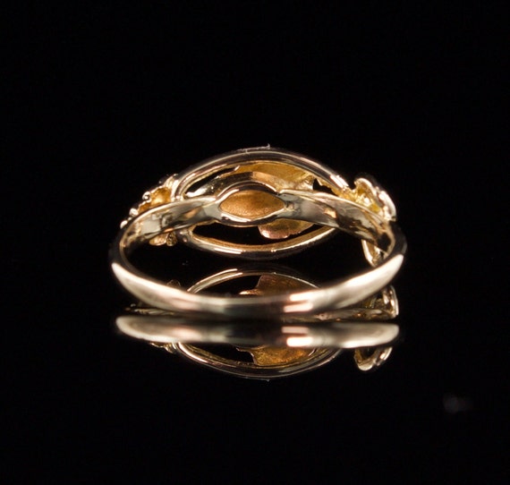 Size 5 Solid 10k Gold Grape Vine Ring - Gem