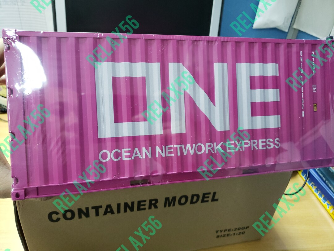 One Pink 1:20 20ft Shipping Container Model New Box - Etsy