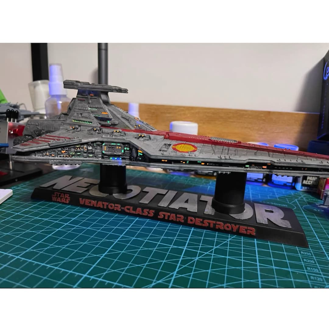 3D Print Star War Venator-class Star Destroyer Model Hand - Etsy Canada