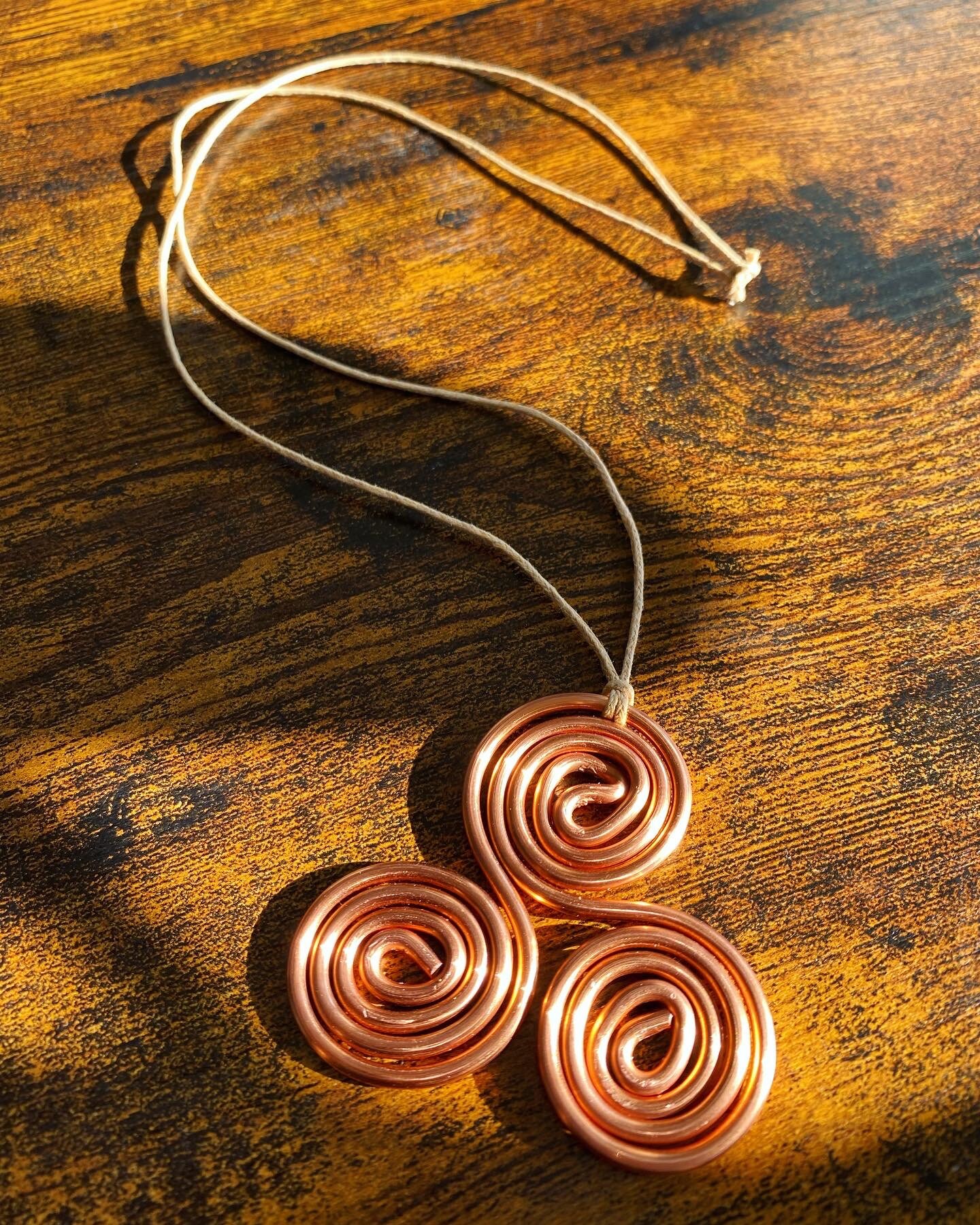 The Sacred Triskelion/heddeka Pendant x2 - Etsy