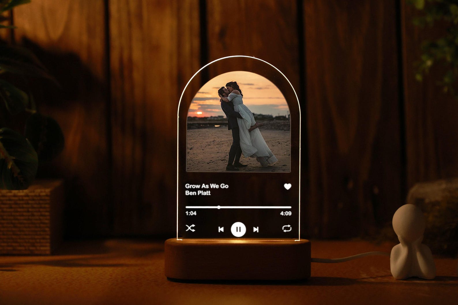 Custom Song Lamp for Her - Sentimental Gifts - Meaningful Gift ...