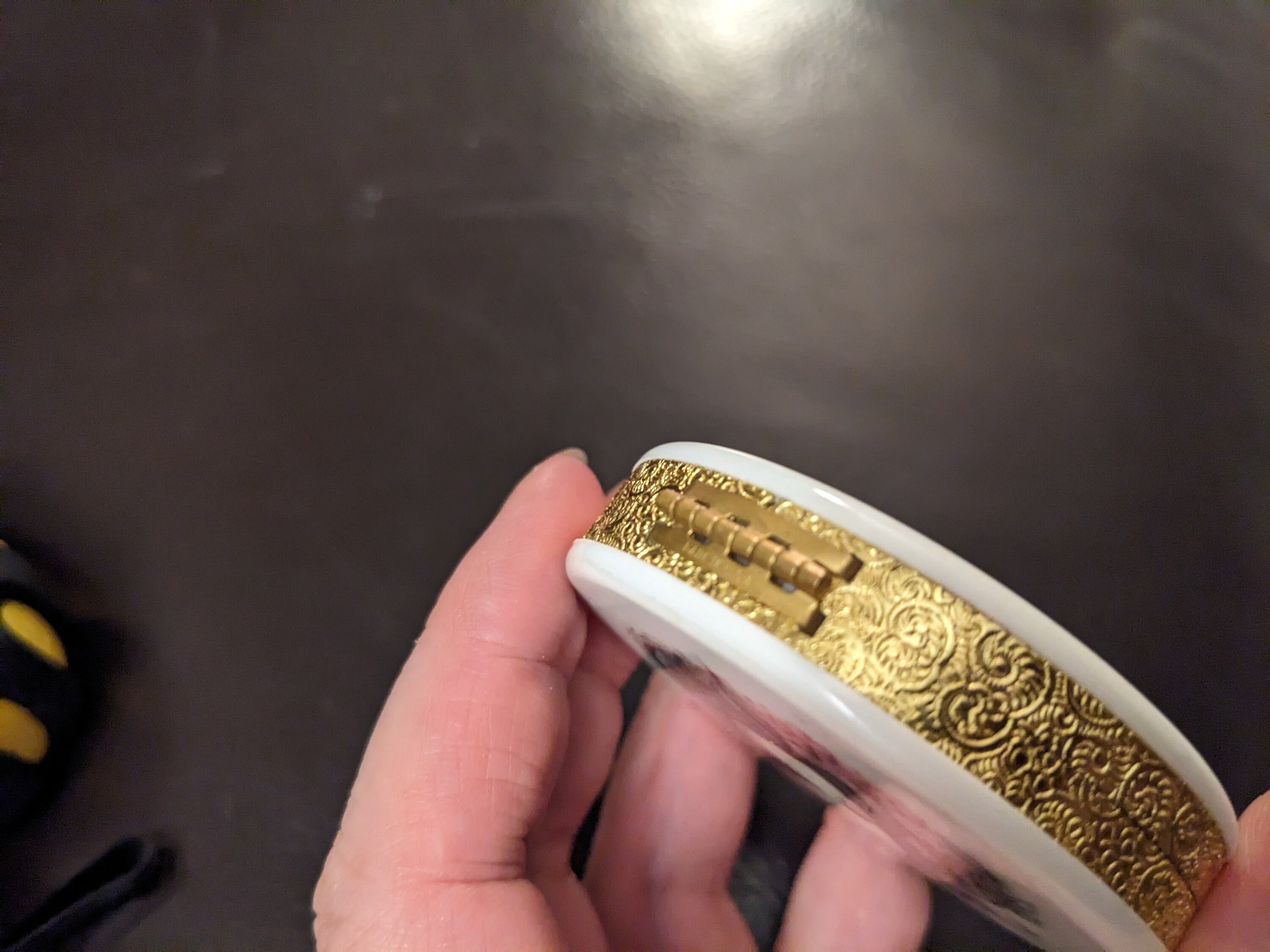 Vintage Avon Cameo Refillable Powder Compact - Etsy