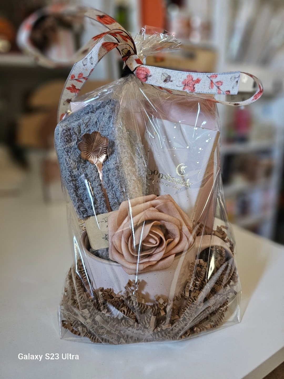 Classy Gift Basket for Women , Cozy Gift Box With Blanket, Socks , Self ...