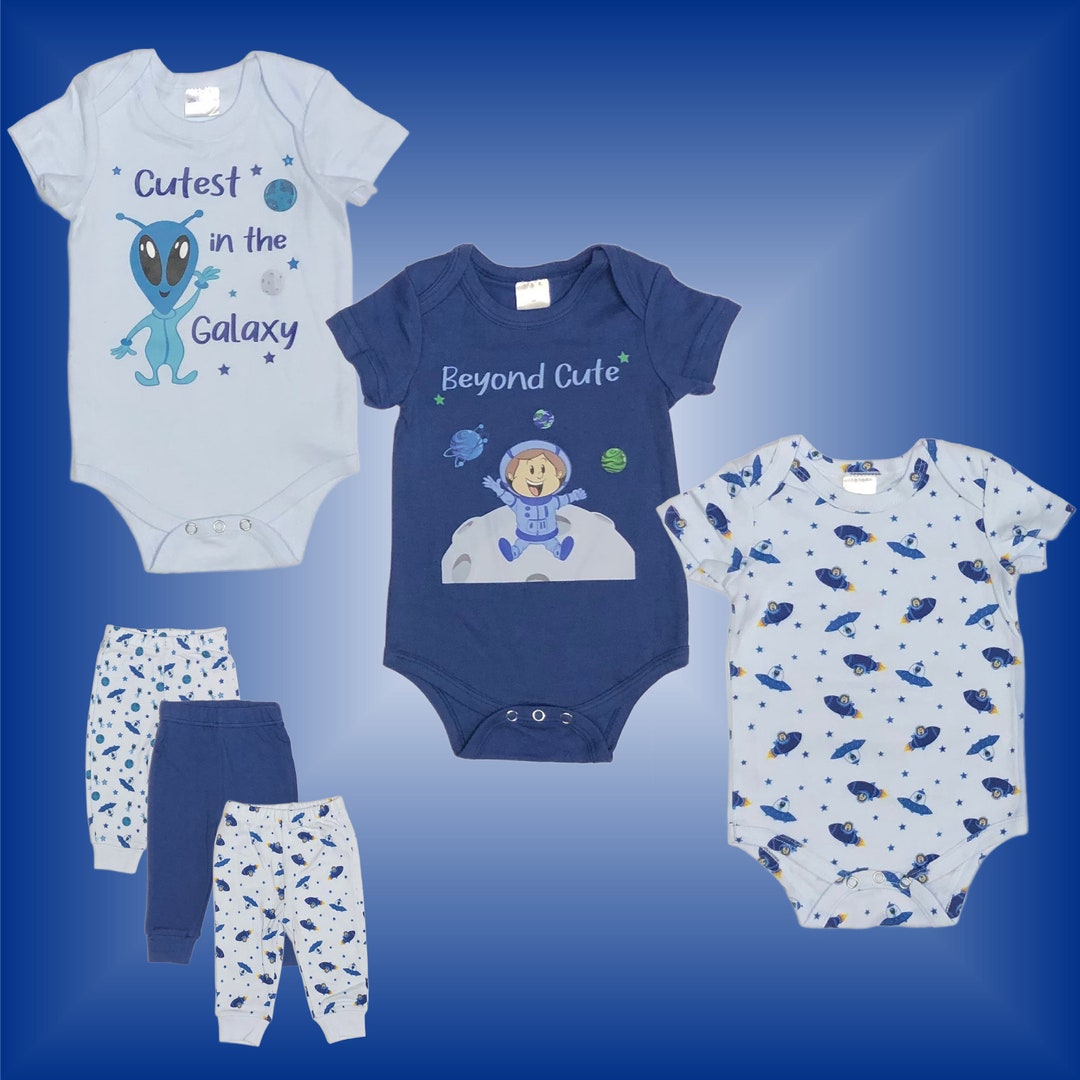 Cute Astronaut and Alien Baby Boy Onesie | Cute Astronaut and Alien ...