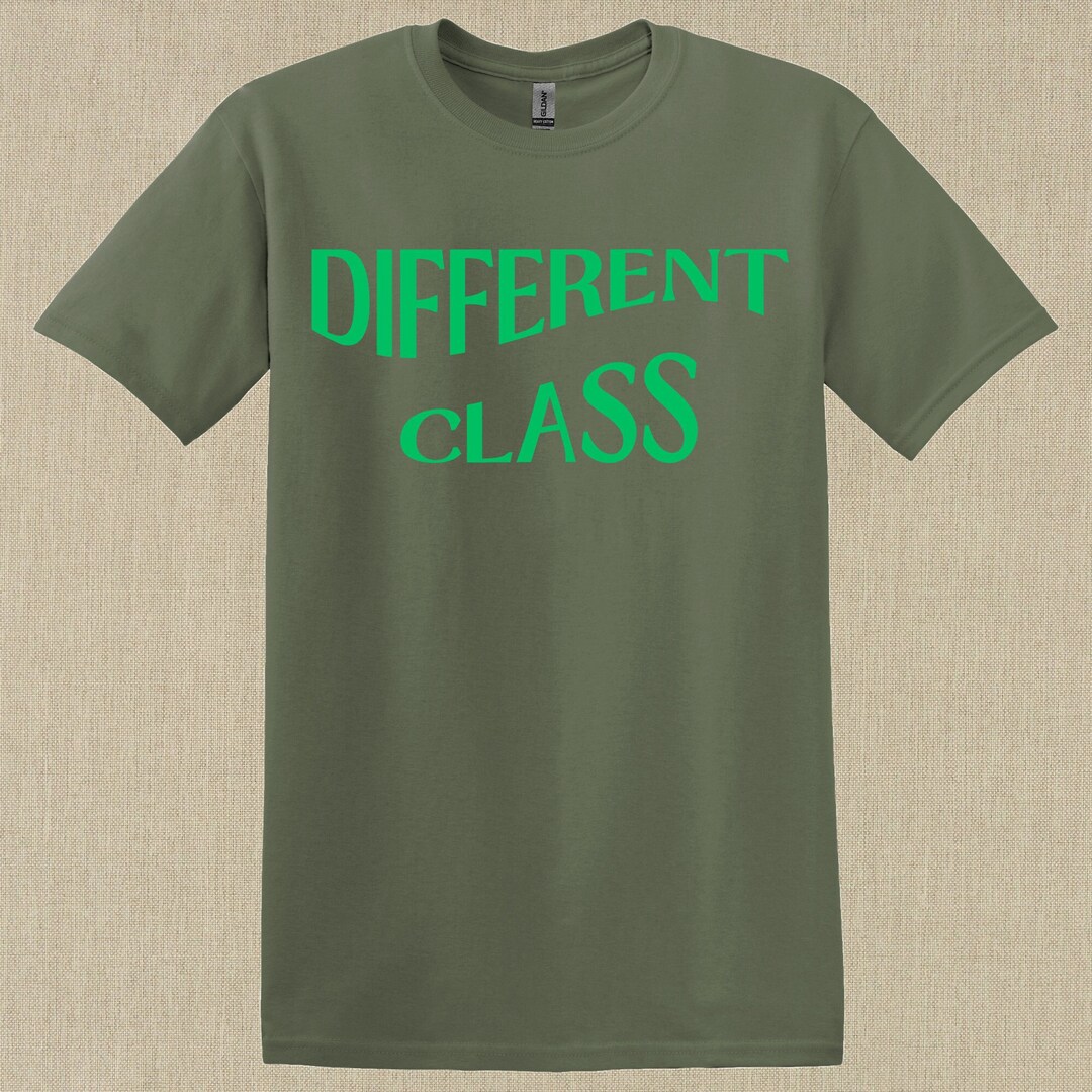 Clase diferente para concierto Trnsmit, camiseta de concierto, camiseta ...