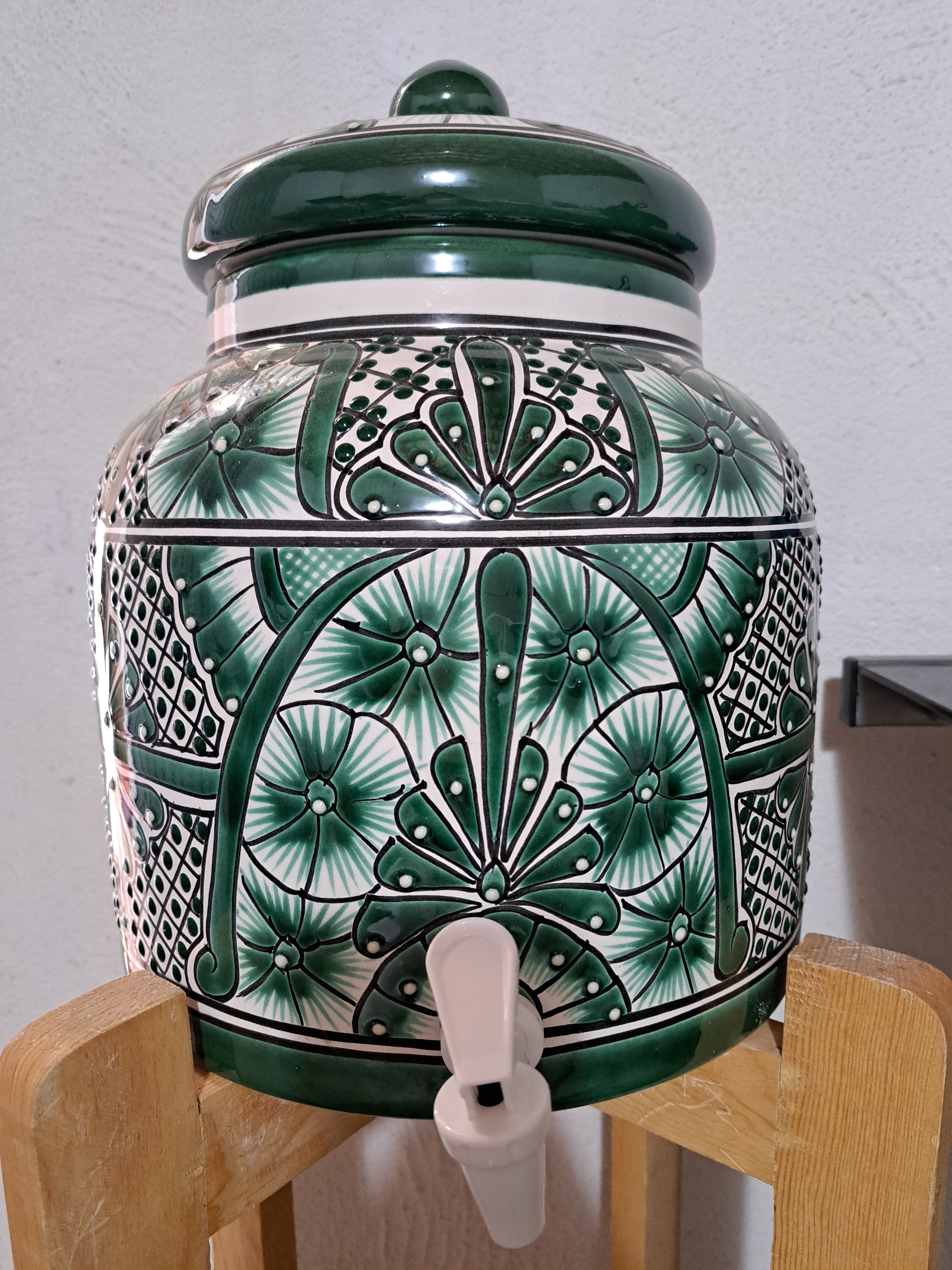 Ceramic Water Dispenser