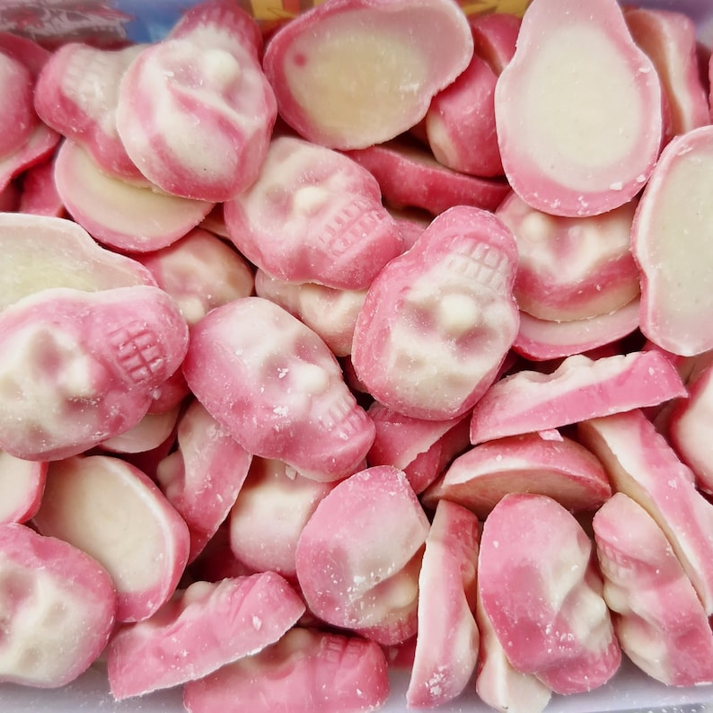 Skull Crusher Chocolates - Chocolate Skulls - White Chocolate Treats ...