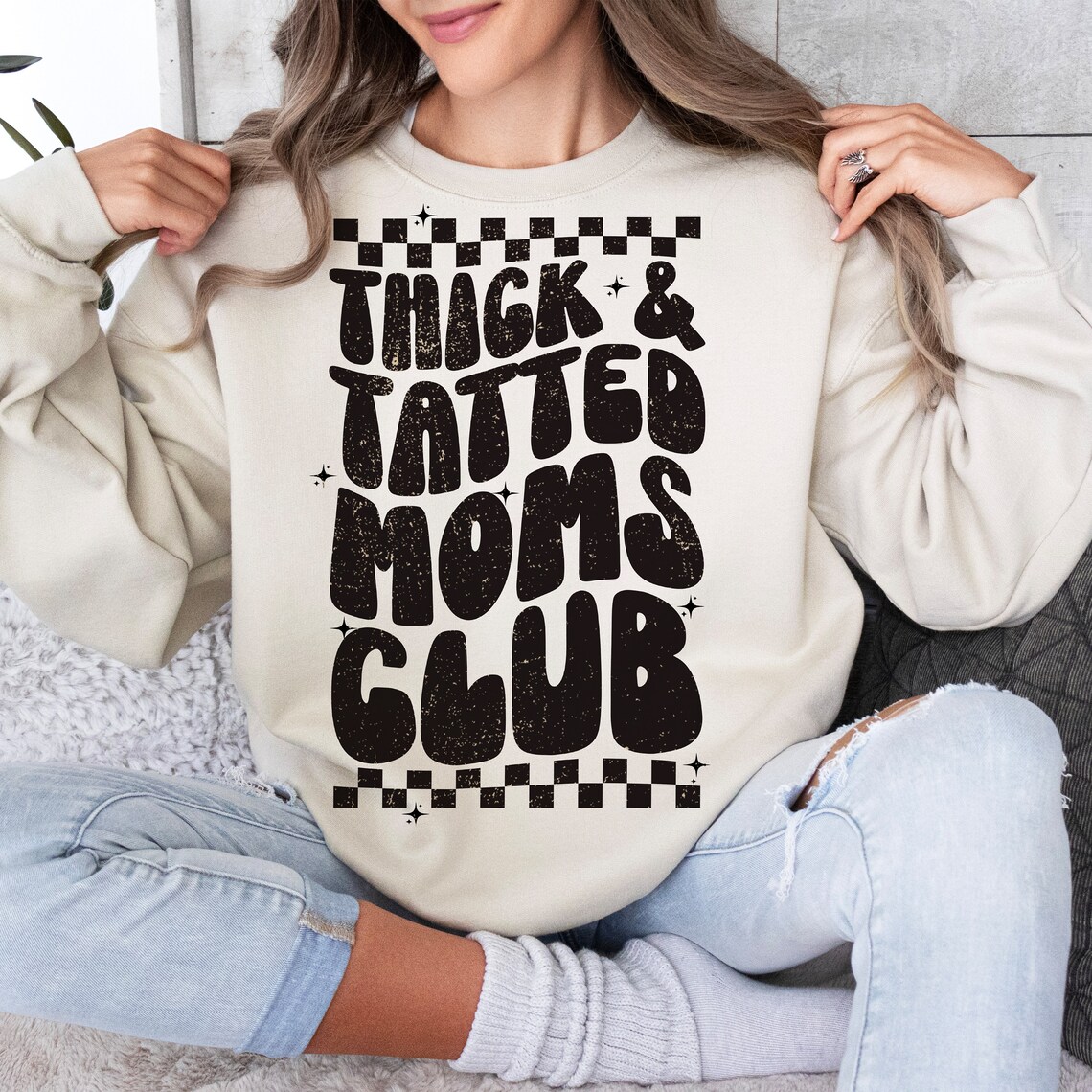 Thick and Tatted Moms Club Svg Png, Trendy Moms Svg, Trendy Png, Wavy ...