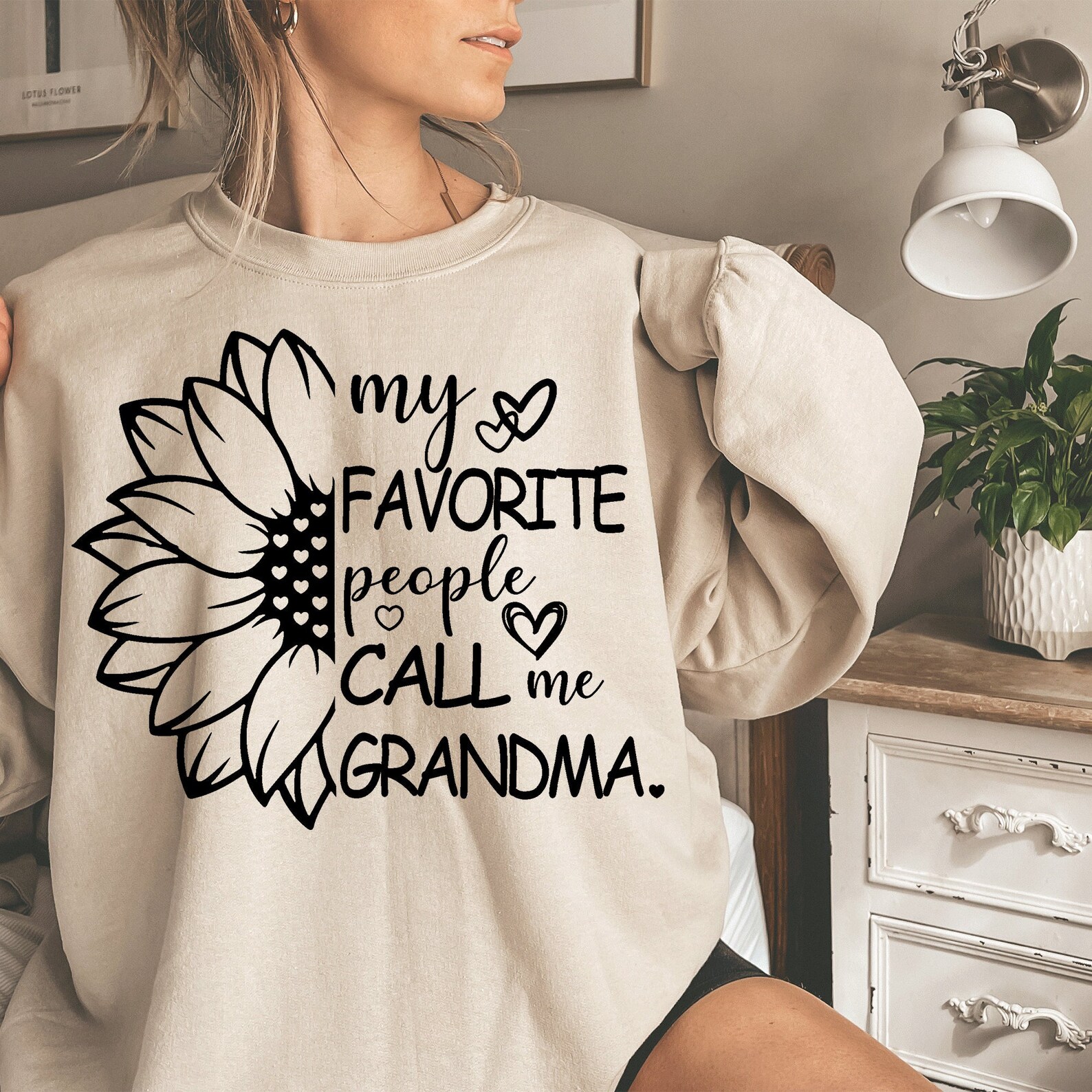 Grandma SVG Design My Favorite People Call Me Grandma SVG - Etsy