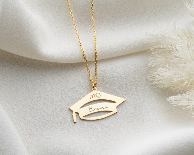 Personalized Graduation Necklace Custom Bachelor Cap - Etsy