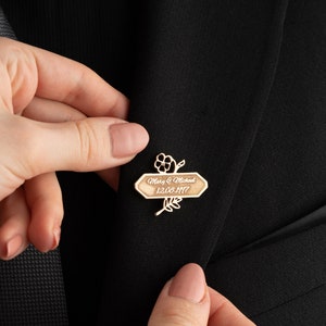 Personalized Name & Date Brooch, Bride Grooms Names Brooch, Wedding ...