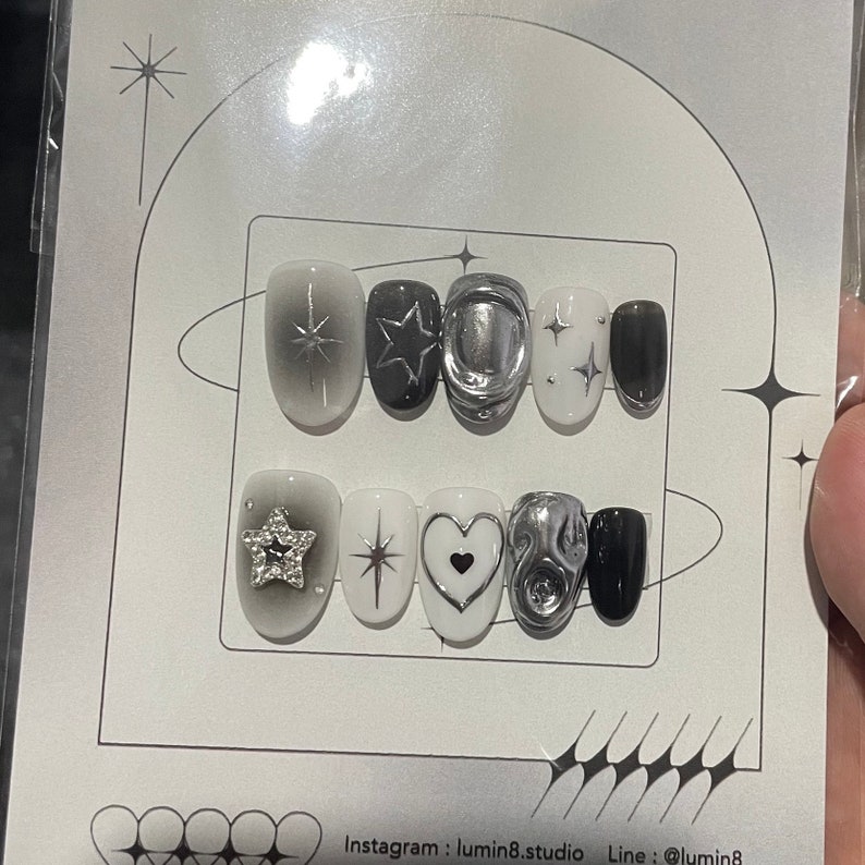 LM014 Black and White Star Themed Nails Minimal Style Nails Handpainted ...