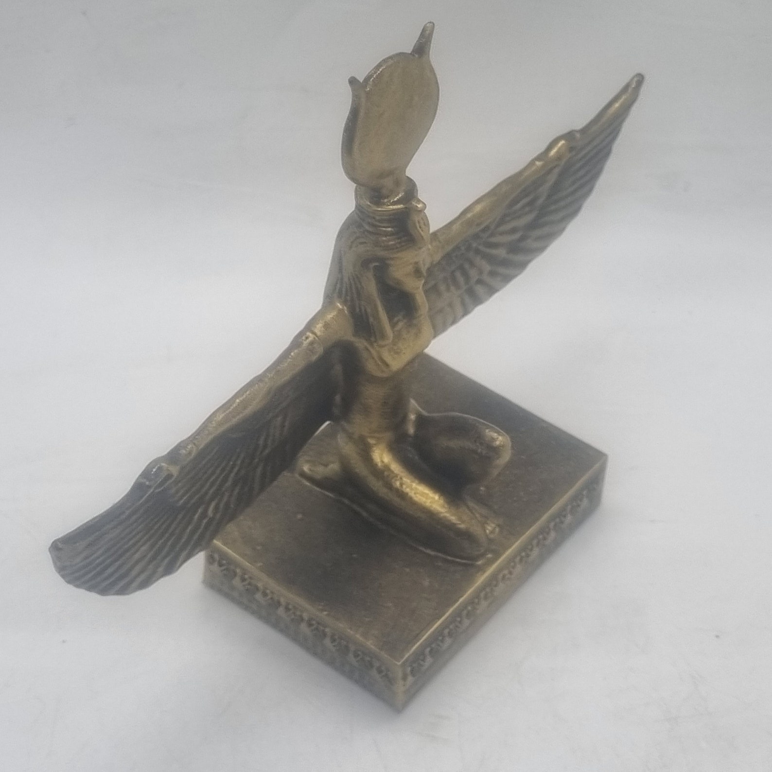 Gold Coloured Goddess Isis Statuette,egyptian Statue,egyptian God ...