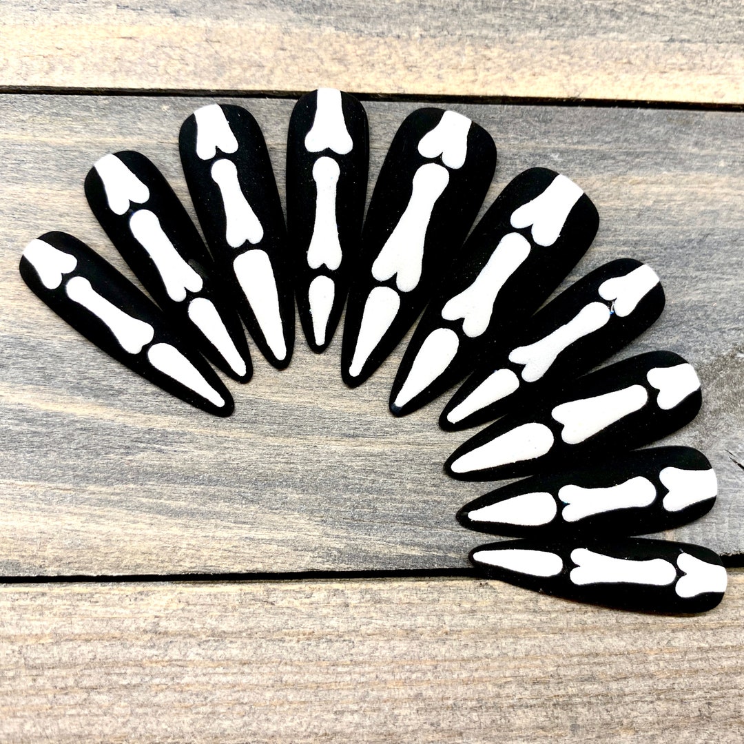 Textured Skeleton Bone Press-on Nails – Matte Black & Sugared White ...