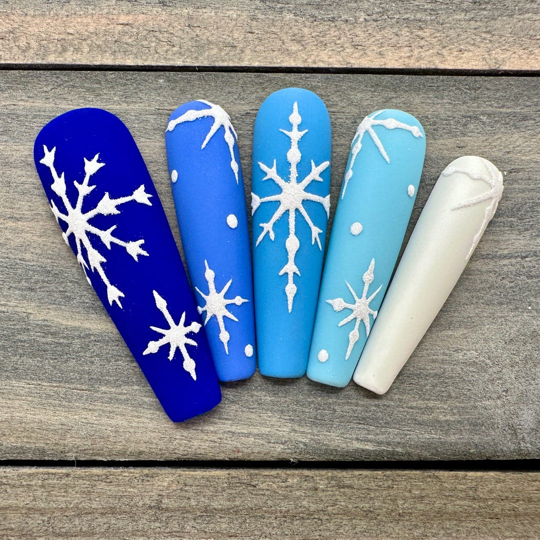 Blue Gradient Snowflake Christmas Press on Nails | 3D Snow Nails ...