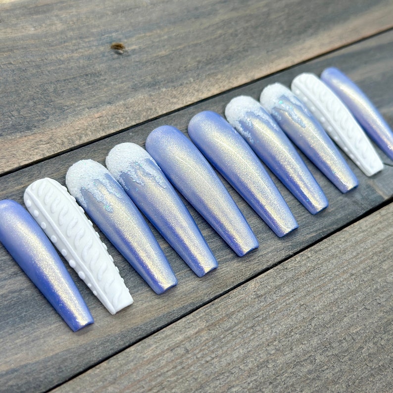 Frozen Periwinkle Blue Press-on Nails | 3D Sweater & Icicle Design ...