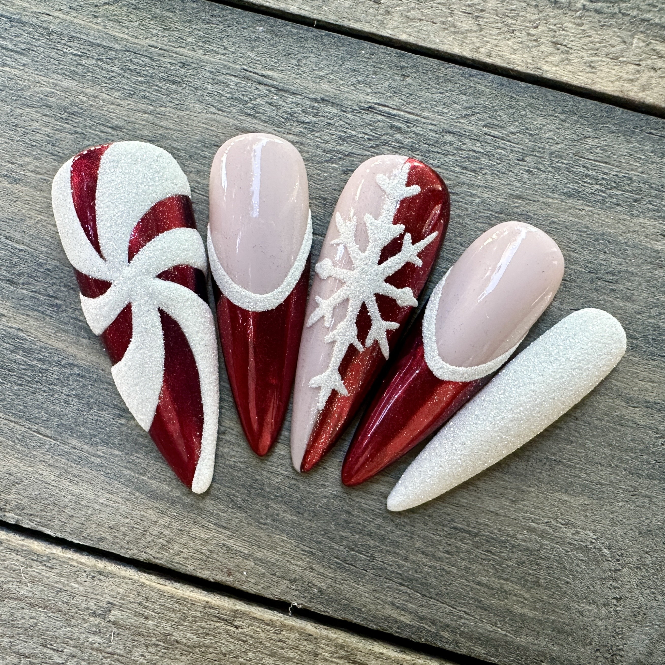 Peppermint Swirl Christmas Nails | Red White Holiday Nails | 3D Sugared ...