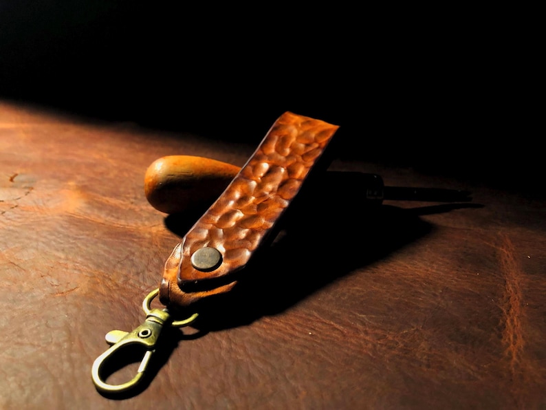 Handmade Tooled Leather Keychain, Riveted Key Fob, Veg Tanned - Etsy