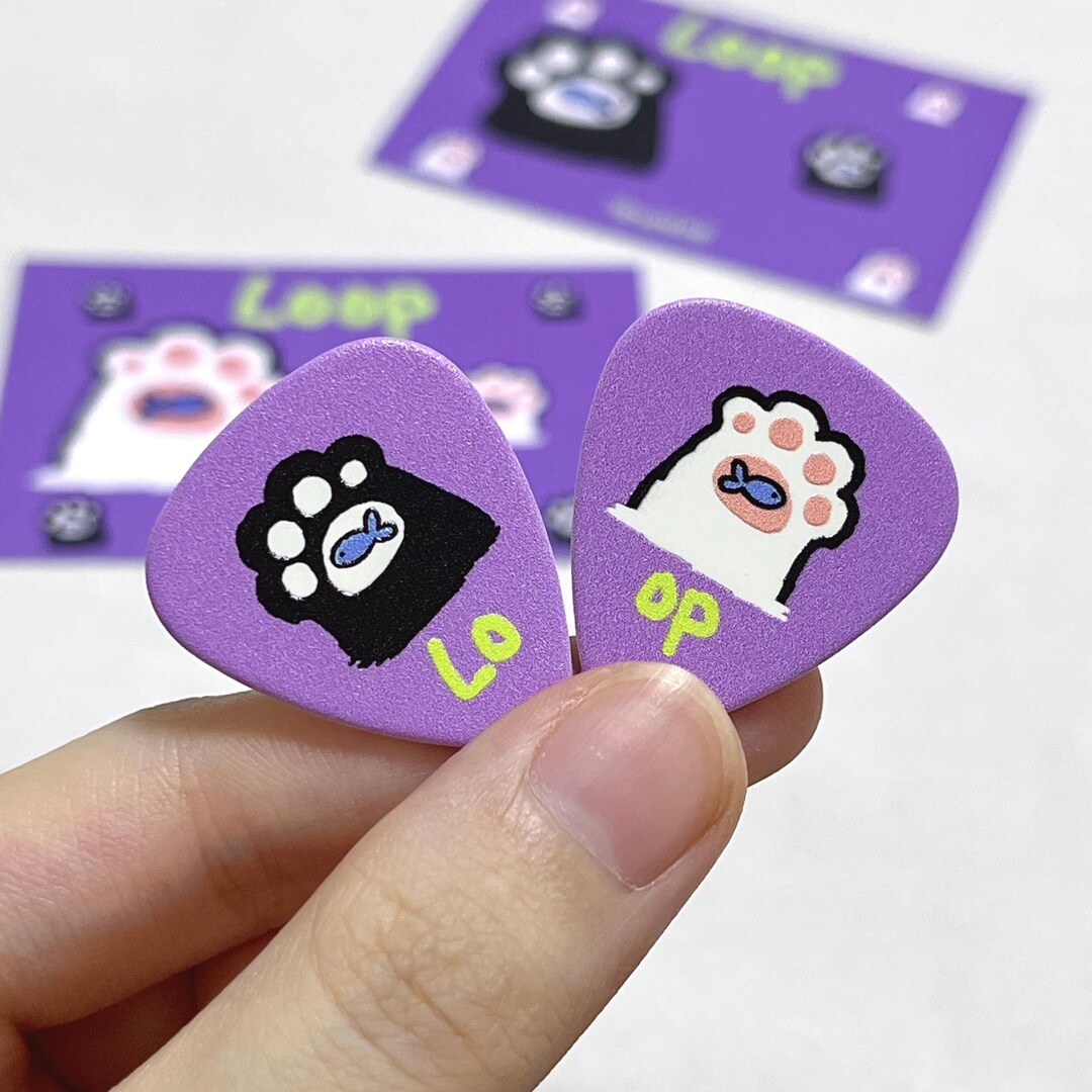 Original Loop Cat Paw Guitar Picks Couple Set Purple With Message Cards ...