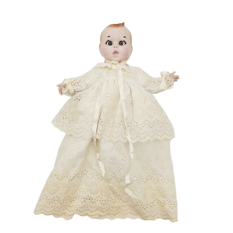 Vintage 1981 Porcelain Gerber 14 Baby Doll Christening Gown Moving Eyes ...