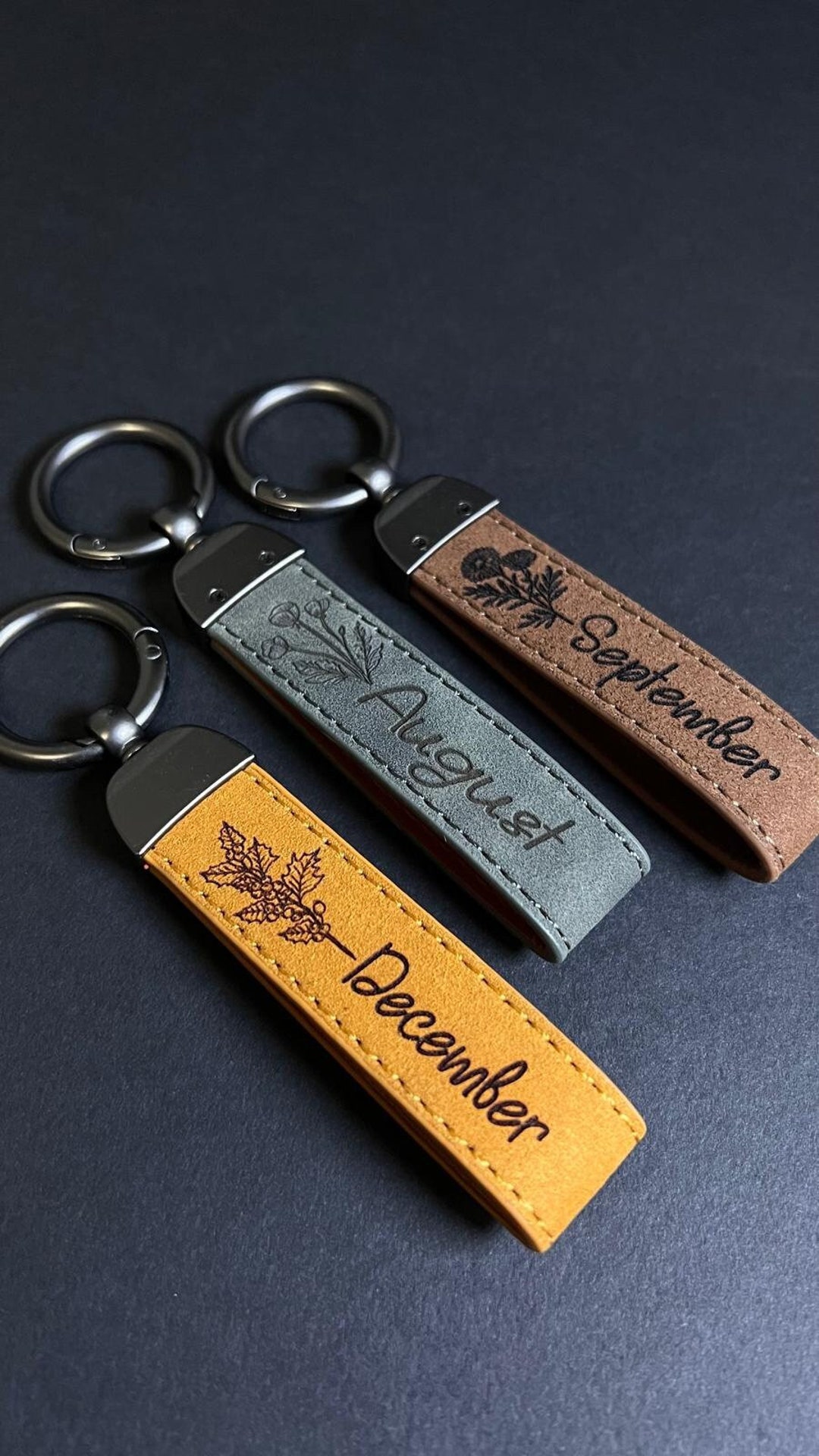 Personalized Birth Flower Keychain Leather Keychain With Name for Women ...