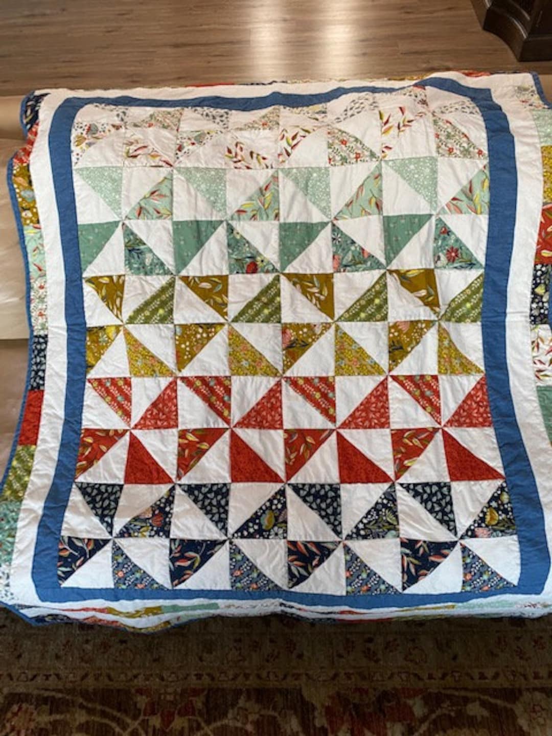 Autumn Ombre Quilt, MODA "songbook" Fabric, Super-soft Demin Back ...