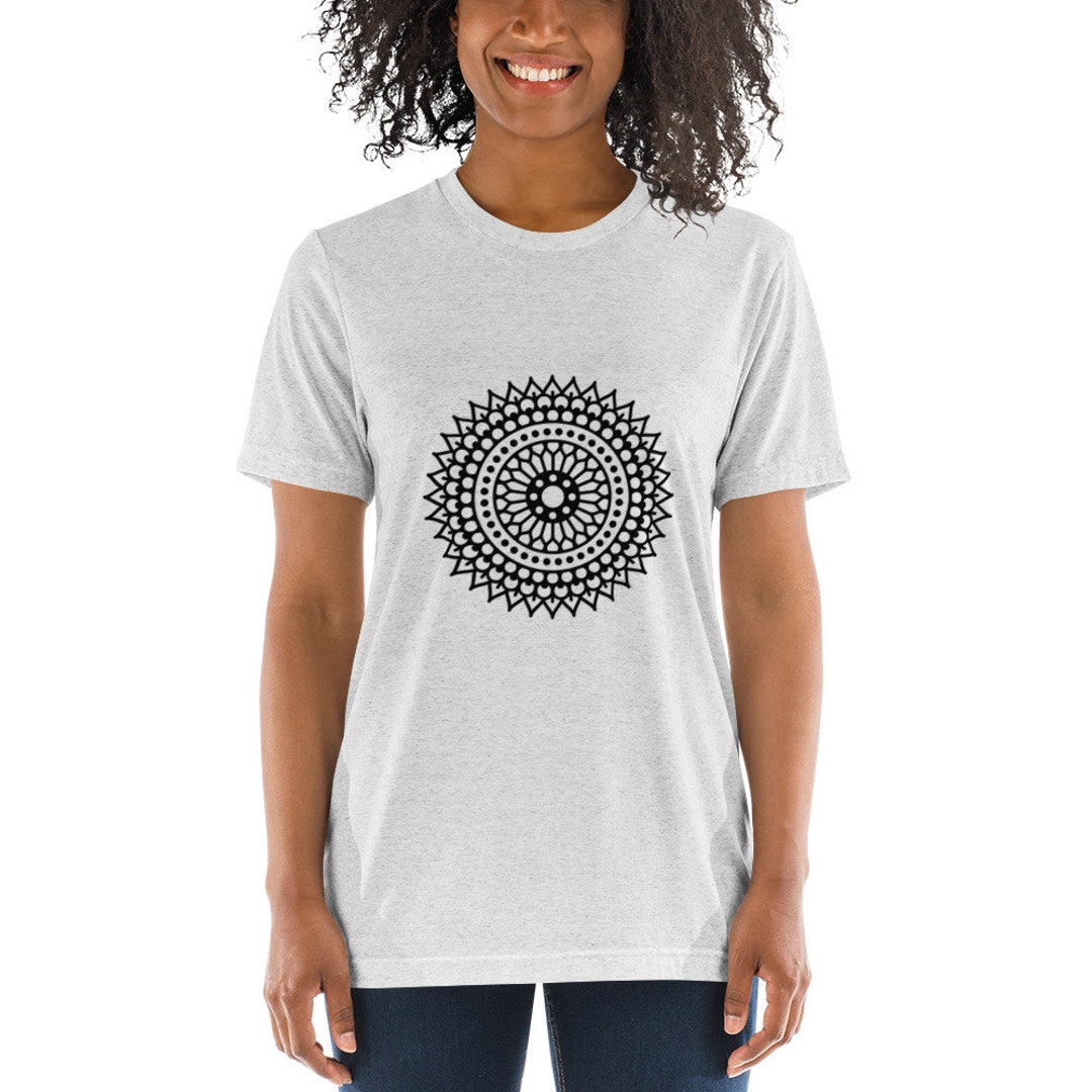 Short Sleeve Mandala T-shirt, Graphic Tees for Women - Etsy
