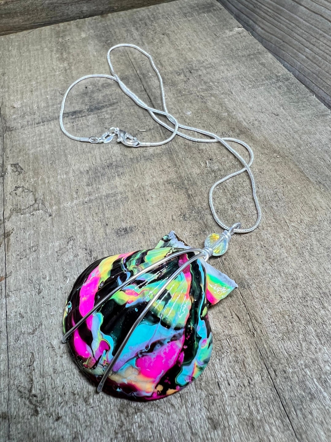 Graffiti Hydro Dipped Rainbow Color Drip Wire Wrapped Seashell Necklace ...
