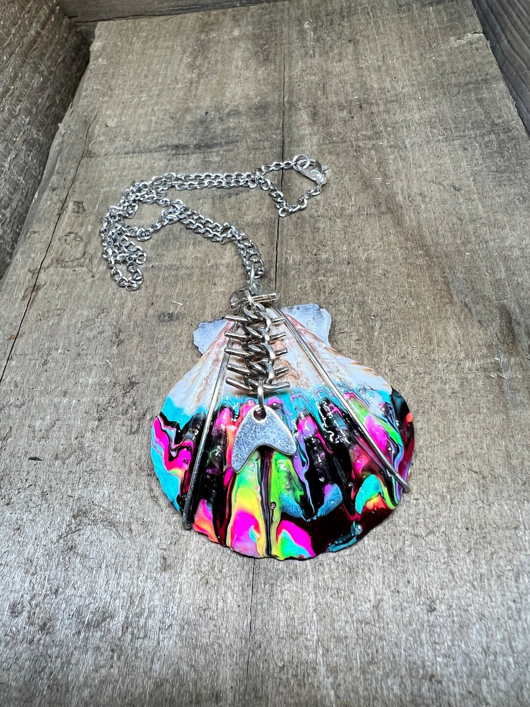 Graffiti Hydro Dipped Seashell Necklace - Etsy