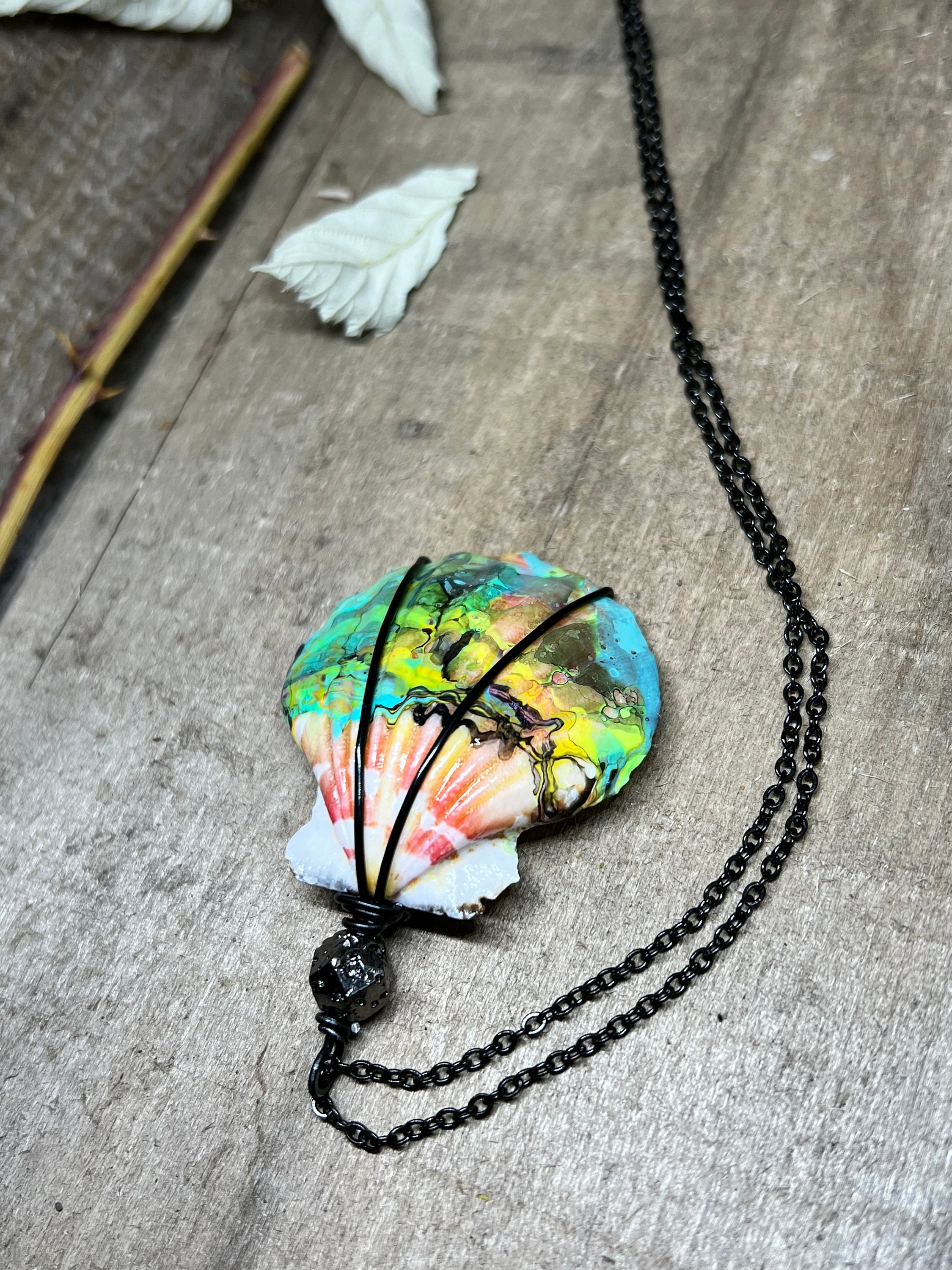 Green Blue Graffiti Enamel Hydro Dipped Color Drip Fluid Art Seashell ...