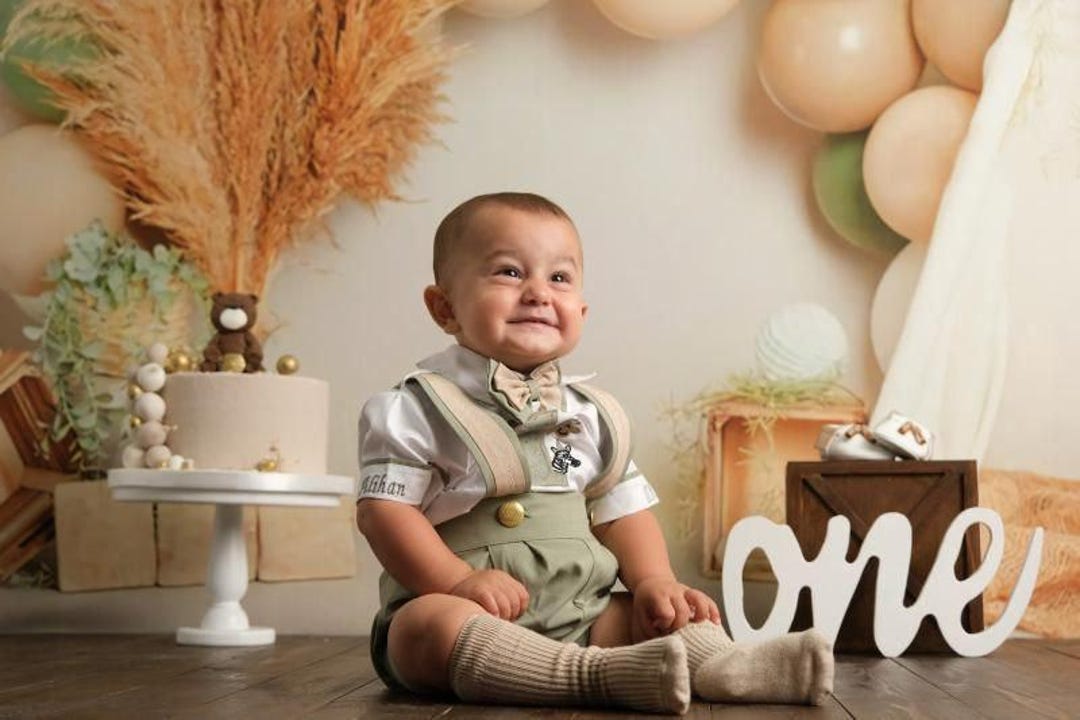 Personalized Baby Boy 1st Birthday Safari Outfit: Tuxedo Set - Etsy UK
