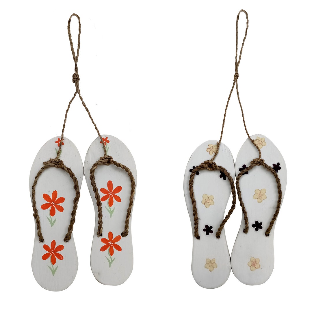 Pair of Decorative Wooden Flip Flops to Hang - Etsy