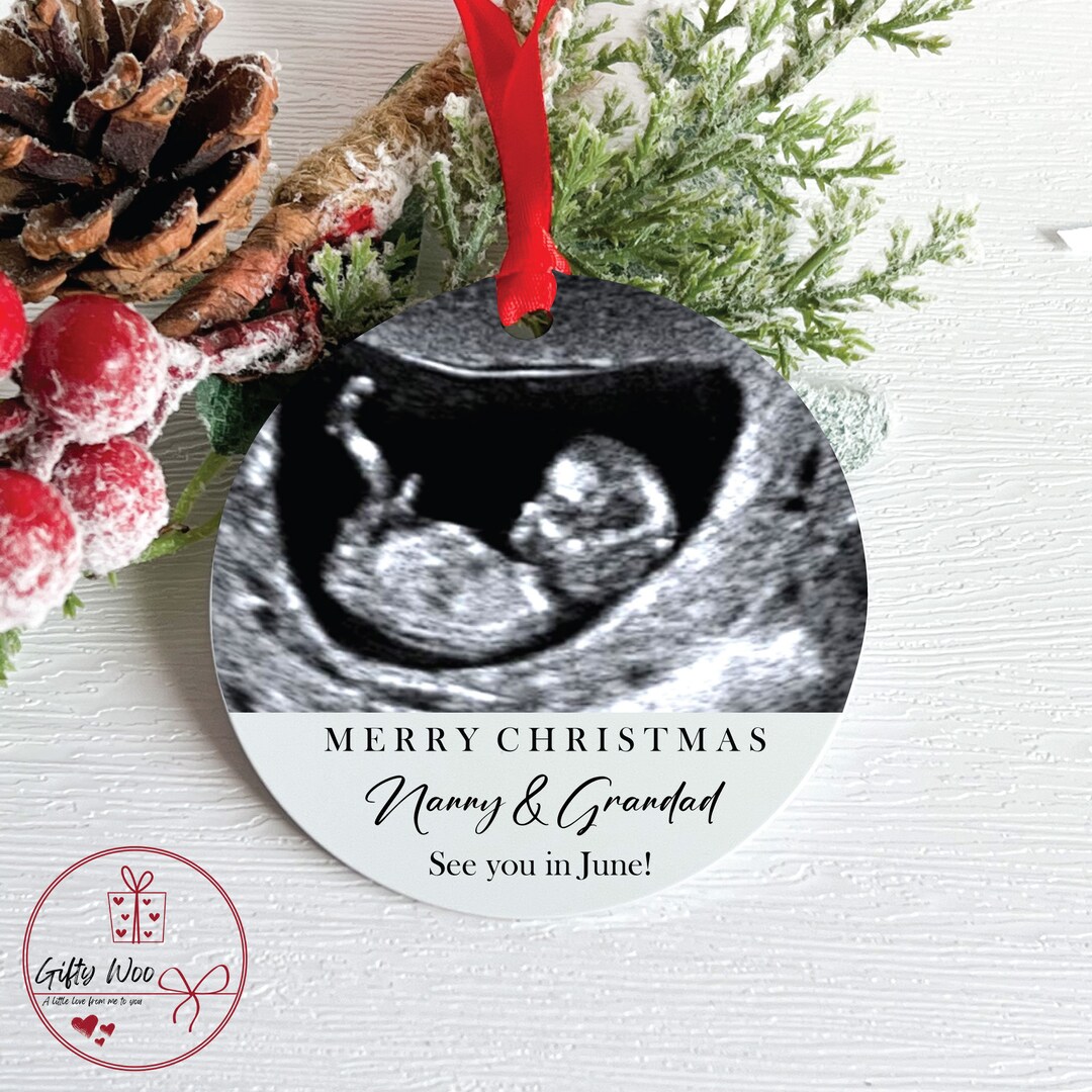 Personalised Pregnancy Announcement Baby Scan Bauble for Grandparents ...