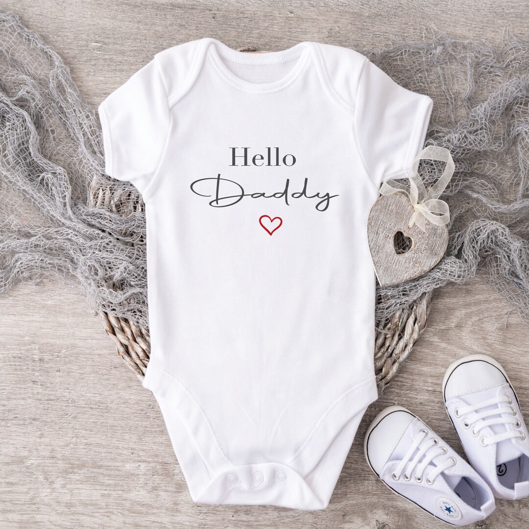 Hello Daddy Pregnancy Announcement Baby Vest, Pregnancy Reveal Vest ...