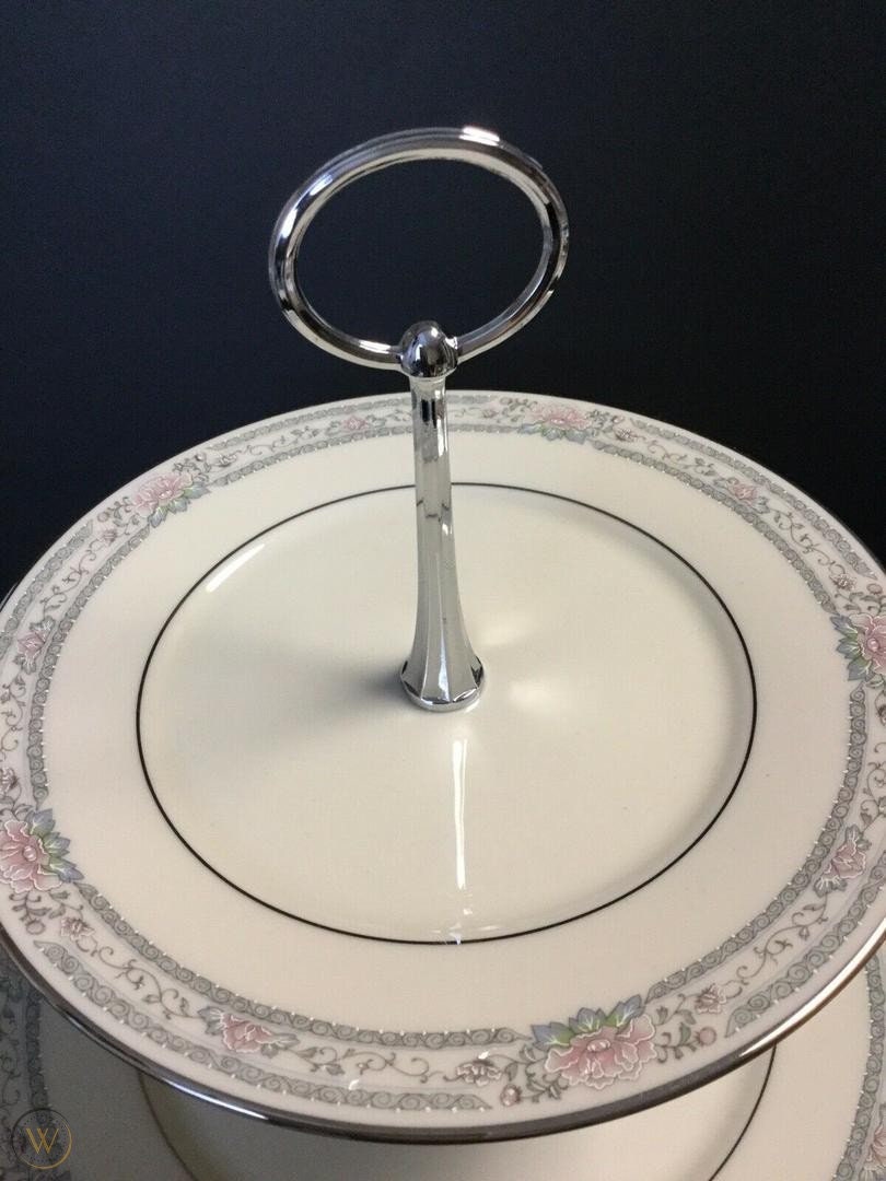 93 Piece Lenox Cosmopolitan Charleston Set- Mint Condition Never Used ...