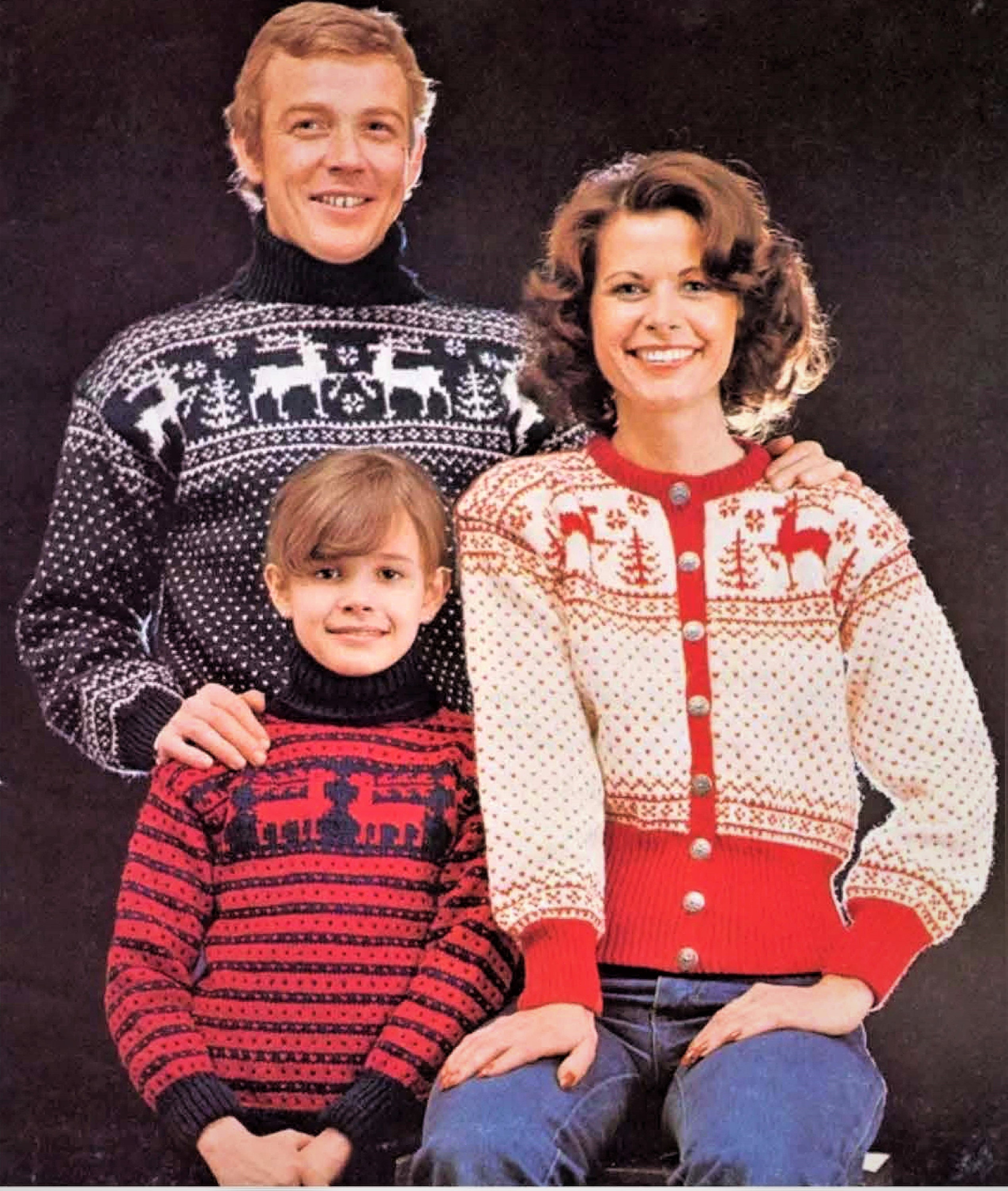 Awkward Family Photos Christmas Sweaters