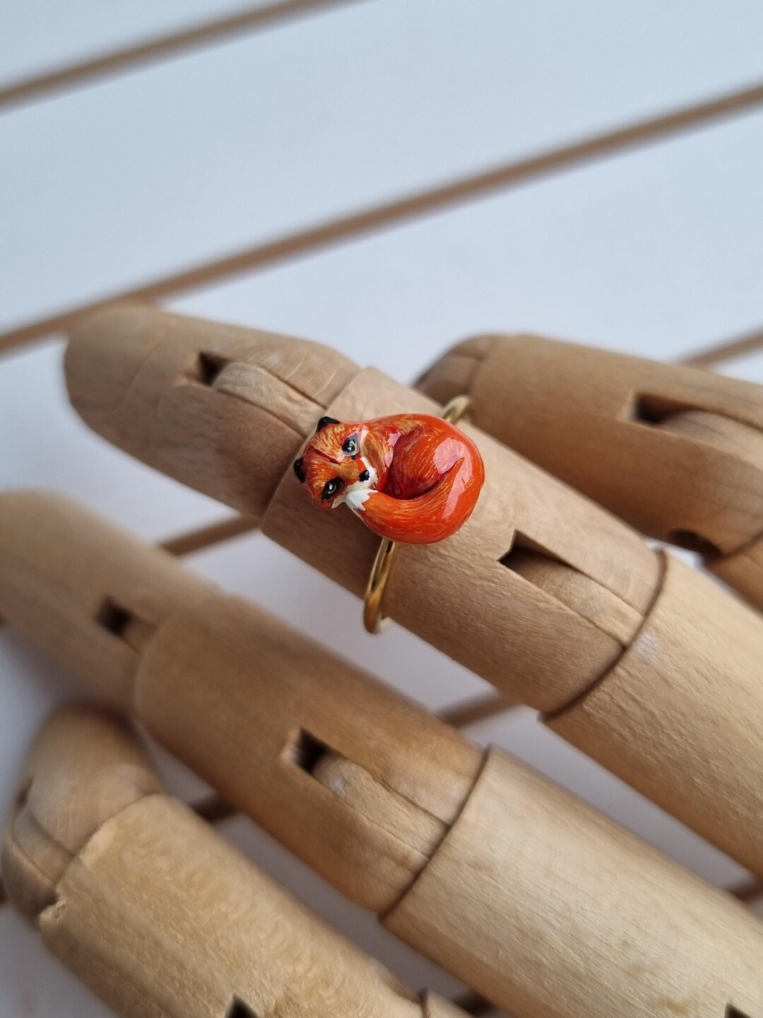 Ring With a Fox Ring on the Finger - Etsy