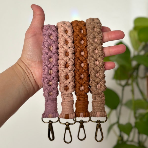 Macrame Key Chain - Etsy
