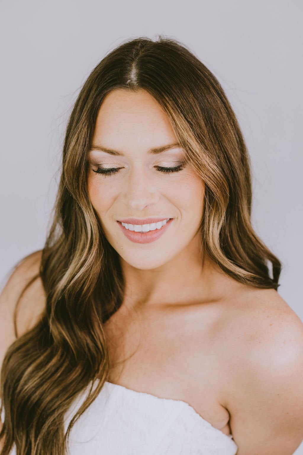 NEW Unveiled Bridal Makeup Palette by Kendra Matthies, 15 Pan ...